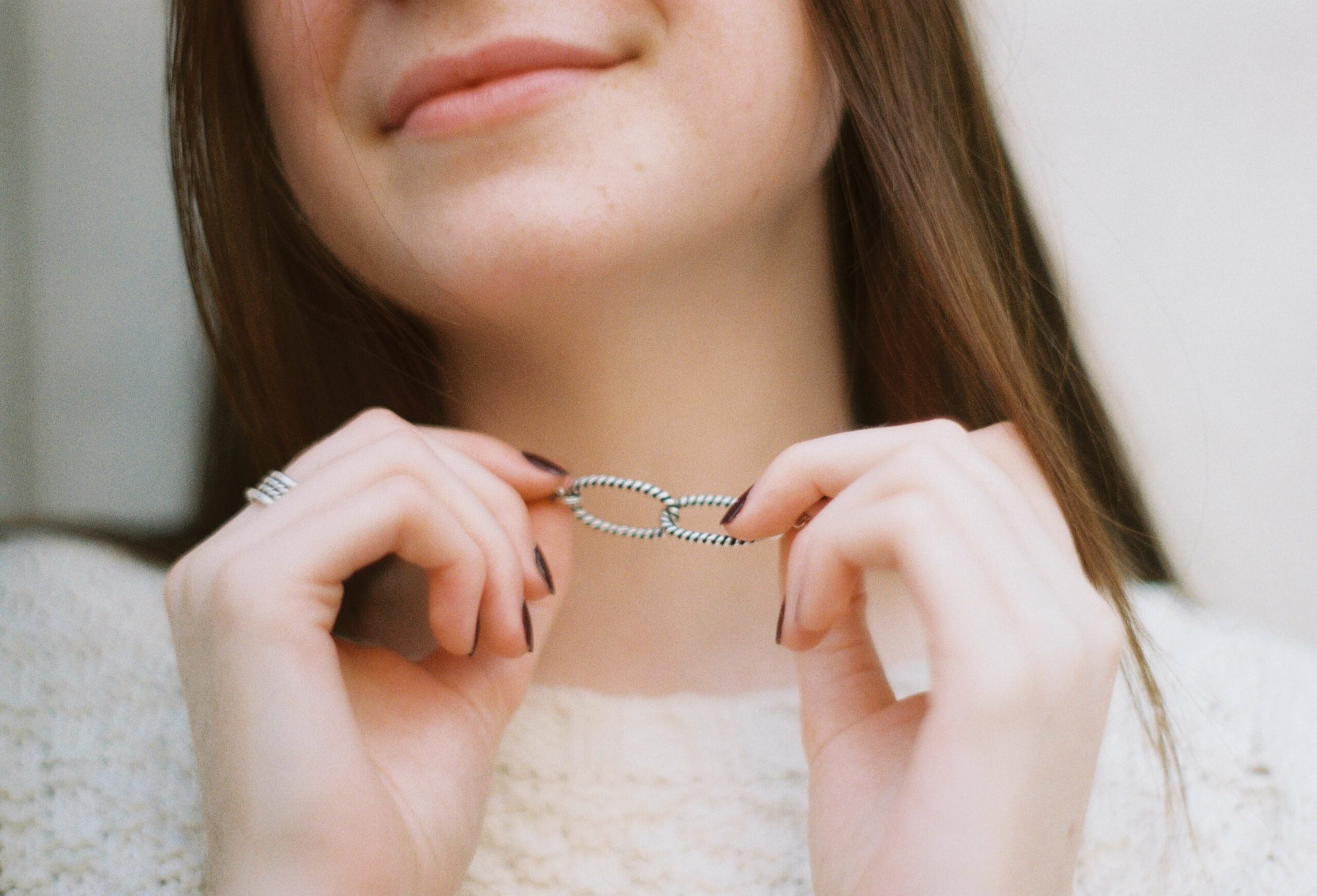 About | The Link Necklace
